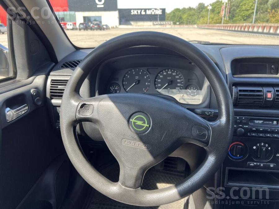 Pelēks Opel Astra 1999 Rīga, ar dzinēja tilpumu 1.60 L un nobraukumu 225 tūkst. km par 1190 €, foto 14 vietnē AUTOMOTO.COM.LV