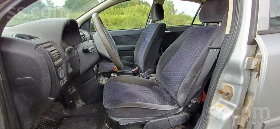 Pelēks Opel Astra 1999 Kuldīga, ar dzinēja tilpumu 1.80 L un nobraukumu 353 tūkst. km par 400 €, foto 7 vietnē AUTOMOTO.COM.LV