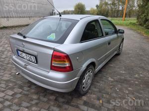 Grey Opel Astra 1999 in Bauska, with an engine capacity of 2.00 L and mileage of 0 thousand km for 350 €, photo 3 on AUTOMOTO.COM.LV