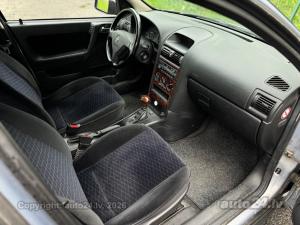 Grey Opel Astra 2000 in Tallinn, with an engine capacity of 1.80 L and mileage of 193 thousand km for 790 €, photo 6 on AUTOMOTO.COM.LV