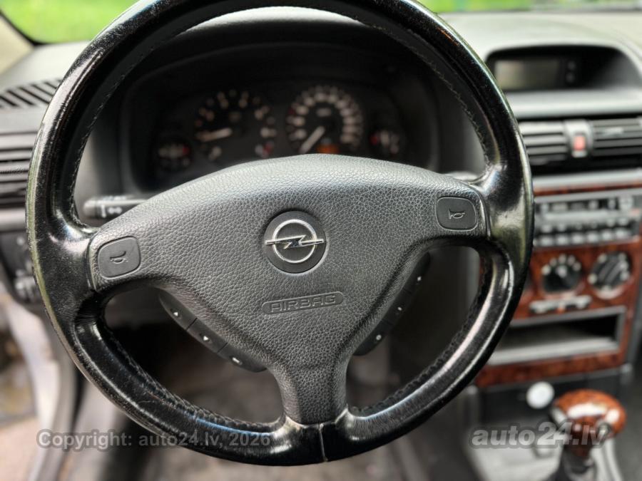 Grey Opel Astra 2000 in Tallinn, with an engine capacity of 1.80 L and mileage of 193 thousand km for 790 €, photo 11 on AUTOMOTO.COM.LV