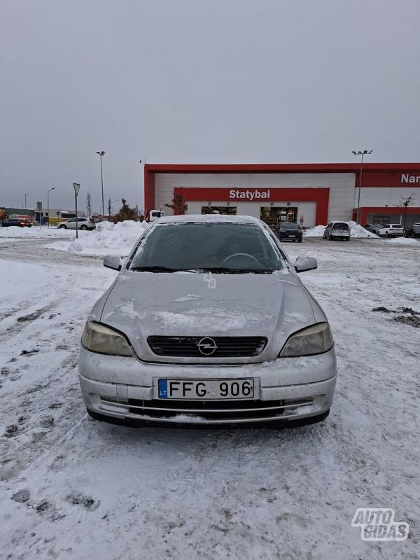 Pelēks Opel Astra 2001 Klaipėda, ar dzinēja tilpumu 2.00 L un nobraukumu 339 tūkst. km par 600 €, foto 2 vietnē AUTOMOTO.COM.LV