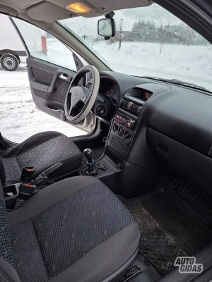 Pelēks Opel Astra 2001 Klaipėda, ar dzinēja tilpumu 2.00 L un nobraukumu 339 tūkst. km par 600 €, foto 10 vietnē AUTOMOTO.COM.LV