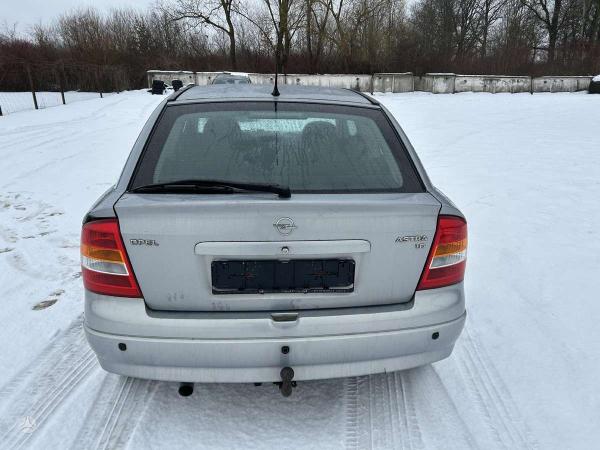 Pelēks Opel Astra 2001 Vilkaviškis, ar dzinēja tilpumu 1.60 L un nobraukumu 200 tūkst. km par 950 €, foto 6 vietnē AUTOMOTO.COM.LV
