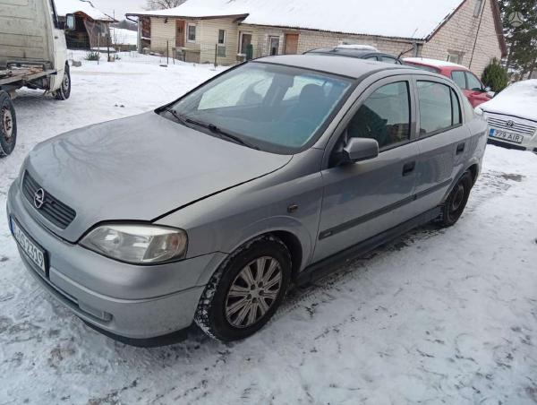 Pelēks Opel Astra 2001 Marijampole, ar dzinēja tilpumu 1.60 L un nobraukumu 222 tūkst. km par 825 €, foto 2 vietnē AUTOMOTO.COM.LV