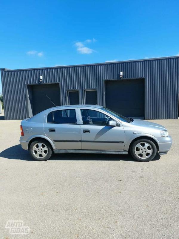 Grey Opel Astra 2001 in Kaunas, with an engine capacity of 1.60 L and mileage of 335 thousand km for 650 €, photo 5 on AUTOMOTO.COM.LV