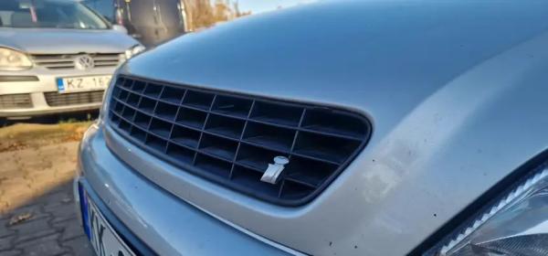 Grey Opel Astra 2001 in Valmiera, with an engine capacity of 1.60 L and mileage of 213 thousand km for 680 €, photo 10 on AUTOMOTO.COM.LV