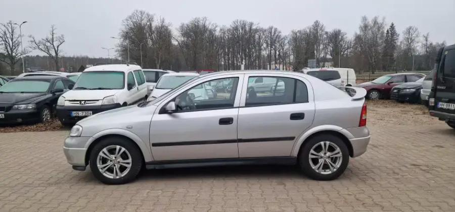 Pelēks Opel Astra 2001 Valmiera, ar dzinēja tilpumu 1.60 L un nobraukumu 213 tūkst. km par 1150 €, foto 6 vietnē AUTOMOTO.COM.LV