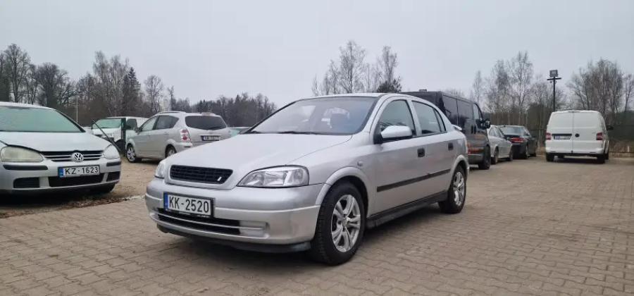 Pelēks Opel Astra 2001 Valmiera, ar dzinēja tilpumu 1.60 L un nobraukumu 213 tūkst. km par 1150 €, foto 7 vietnē AUTOMOTO.COM.LV