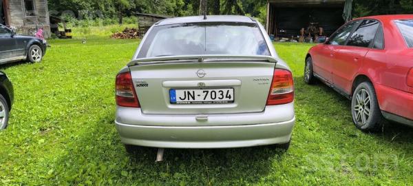 Grey Opel Astra 2001 in Limbazi, with an engine capacity of 1.70 L and mileage of 370 thousand km for 550 €, photo 2 on AUTOMOTO.COM.LV