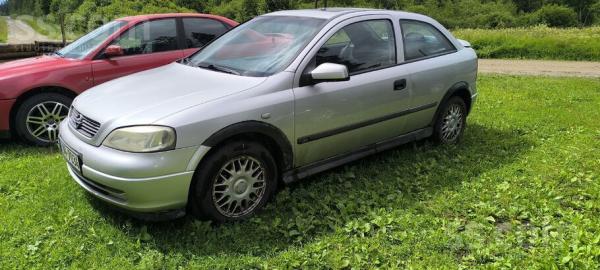 Grey Opel Astra 2001 in Limbazi, with an engine capacity of 1.70 L and mileage of 370 thousand km for 550 €, photo 4 on AUTOMOTO.COM.LV
