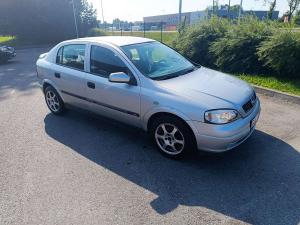 Pelēks Opel Astra 2001 Kauņa, ar dzinēja tilpumu 1.69 L un nobraukumu 315 tūkst. km par 800 €, foto 6 vietnē AUTOMOTO.COM.LV