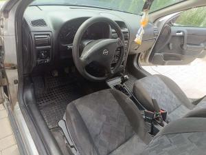 Pelēks Opel Astra 2001 Kauņa, ar dzinēja tilpumu 1.69 L un nobraukumu 315 tūkst. km par 800 €, foto 10 vietnē AUTOMOTO.COM.LV