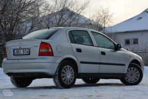 Grey Opel Astra 2002 in Klaipeda, with an engine capacity of 2.00 L and mileage of 287 thousand km for 1000 €, photo 4 on AUTOMOTO.COM.LV