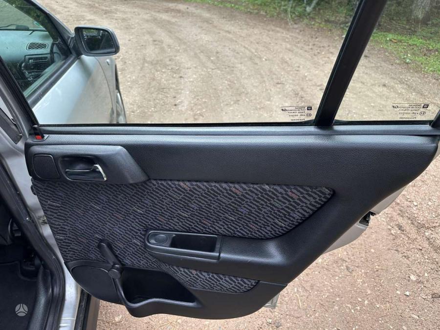 Pelēks Opel Astra 2002 Utena, ar dzinēja tilpumu 1.60 L un nobraukumu 103 tūkst. km par 850 €, foto 19 vietnē AUTOMOTO.COM.LV