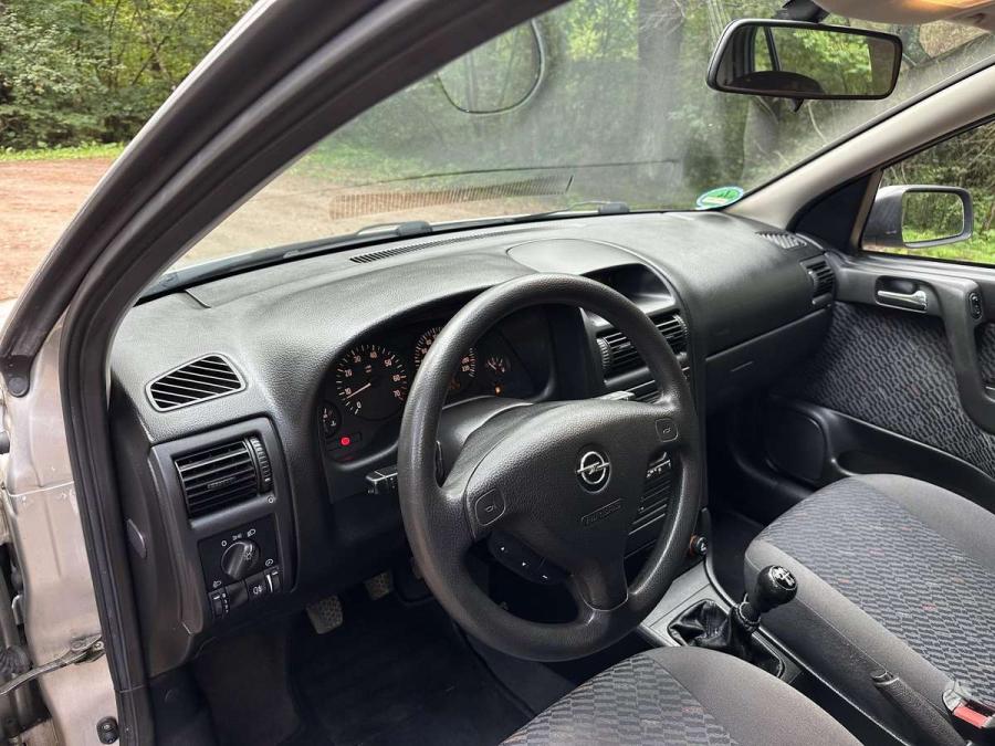 Pelēks Opel Astra 2002 Utena, ar dzinēja tilpumu 1.60 L un nobraukumu 103 tūkst. km par 850 €, foto 21 vietnē AUTOMOTO.COM.LV
