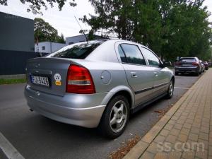 Pelēks Opel Astra 2002 Rīga, ar dzinēja tilpumu 1.60 L un nobraukumu 142 tūkst. km par 850 €, foto 5 vietnē AUTOMOTO.COM.LV