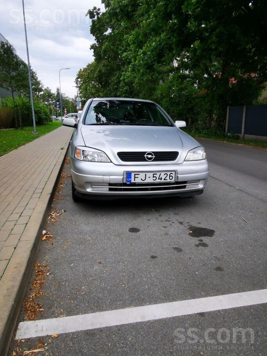 Pelēks Opel Astra 2002 Rīga, ar dzinēja tilpumu 1.60 L un nobraukumu 142 tūkst. km par 850 €, foto 10 vietnē AUTOMOTO.COM.LV