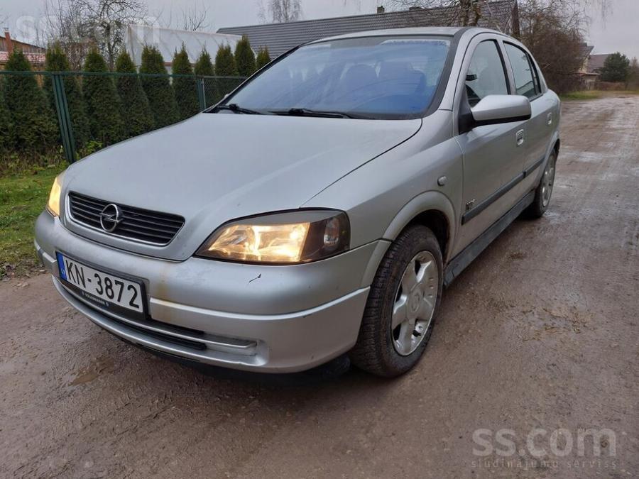 Pelēks Opel Astra 2003 Rīga, ar dzinēja tilpumu 1.70 L un nobraukumu 261 tūkst. km par 780 €, foto 1 vietnē AUTOMOTO.COM.LV