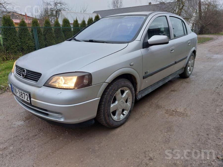 Pelēks Opel Astra 2003 Rīga, ar dzinēja tilpumu 1.70 L un nobraukumu 261 tūkst. km par 780 €, foto 5 vietnē AUTOMOTO.COM.LV