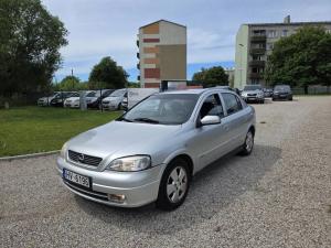 Grey Opel Astra 2003 in Ventspils, with an engine capacity of 1.60 L and mileage of 180 thousand km for 990 €, photo  on AUTOMOTO.COM.LV