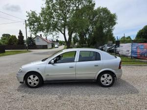 Pelēks Opel Astra 2003 Ventspils, ar dzinēja tilpumu 1.60 L un nobraukumu 180 tūkst. km par 990 €, foto 5 vietnē AUTOMOTO.COM.LV