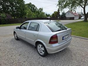Pelēks Opel Astra 2003 Ventspils, ar dzinēja tilpumu 1.60 L un nobraukumu 180 tūkst. km par 990 €, foto 9 vietnē AUTOMOTO.COM.LV