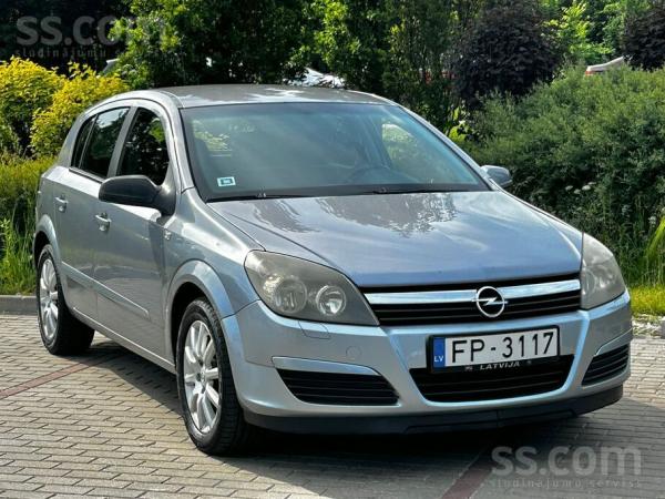 Pelēks Opel Astra 2004 Rīga, ar dzinēja tilpumu 1.70 L un nobraukumu 288 tūkst. km par 3450 €, foto 7 vietnē AUTOMOTO.COM.LV