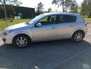Pelēks Opel Astra 2004 Klaipėda, ar dzinēja tilpumu 1.70 L un nobraukumu 286 tūkst. km par 1250 €, foto 7 vietnē AUTOMOTO.COM.LV