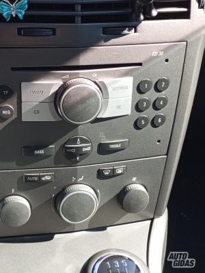 Pelēks Opel Astra 2004 Klaipėda, ar dzinēja tilpumu 1.70 L un nobraukumu 286 tūkst. km par 1250 €, foto 17 vietnē AUTOMOTO.COM.LV