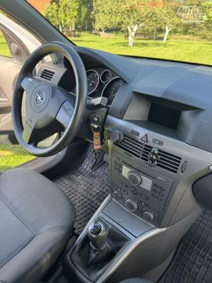 Pelēks Opel Astra 2004 Marijampole, ar dzinēja tilpumu 1.60 L un nobraukumu 364 tūkst. km par 1200 €, foto 20 vietnē AUTOMOTO.COM.LV