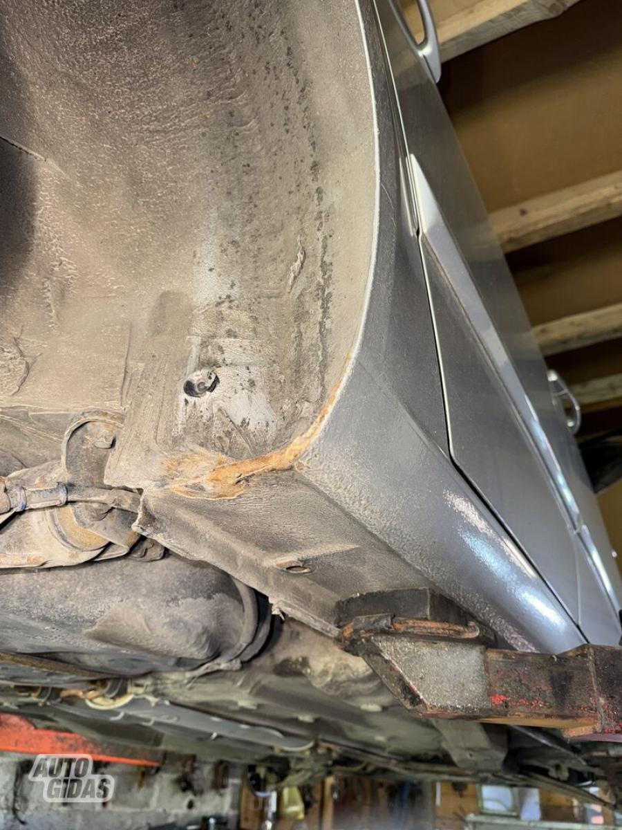 Pelēks Opel Astra 2004 Marijampole, ar dzinēja tilpumu 1.60 L un nobraukumu 364 tūkst. km par 1200 €, foto 25 vietnē AUTOMOTO.COM.LV