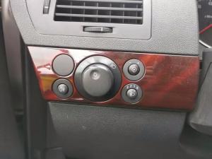 Pelēks Opel Astra 2004 Kuldīga, ar dzinēja tilpumu 1.80 L un nobraukumu 273 tūkst. km par 520 €, foto 12 vietnē AUTOMOTO.COM.LV