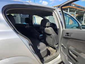 Pelēks Opel Astra 2004 Kauņa, ar dzinēja tilpumu 1.70 L un nobraukumu 355 tūkst. km par 499 €, foto 20 vietnē AUTOMOTO.COM.LV