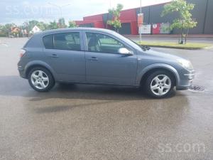 Grey Opel Astra 2004 in Jelgava, with an engine capacity of 1.70 L and mileage of 315 thousand km for 1250 €, photo  on AUTOMOTO.COM.LV