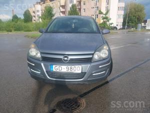 Pelēks Opel Astra 2004 Jelgava, ar dzinēja tilpumu 1.70 L un nobraukumu 315 tūkst. km par 1250 €, foto 3 vietnē AUTOMOTO.COM.LV