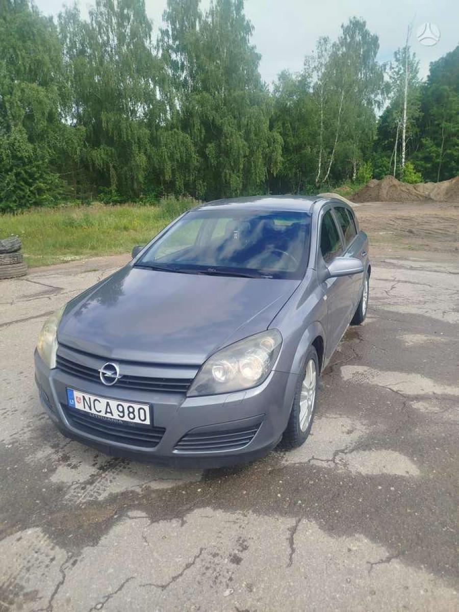 Pelēks Opel Astra 2004 Radviliškis, ar dzinēja tilpumu 1.69 L un nobraukumu 242 tūkst. km par 600 €, foto 14 vietnē AUTOMOTO.COM.LV