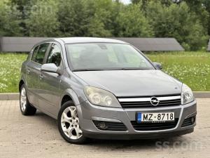 Grey Opel Astra 2004 in Jelgava, with an engine capacity of 1.70 L and mileage of 0 thousand km for 1450 €, photo 5 on AUTOMOTO.COM.LV