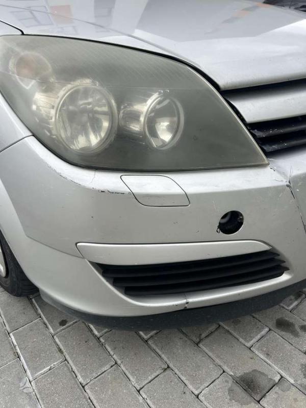 Pelēks Opel Astra 2004 Klaipėda, ar dzinēja tilpumu 1.69 L un nobraukumu 250 tūkst. km par 900 €, foto 7 vietnē AUTOMOTO.COM.LV