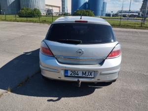 Grey Opel Astra 2004 in Tallinn, with an engine capacity of 1.70 L and mileage of 320 thousand km for 500 €, photo 9 on AUTOMOTO.COM.LV