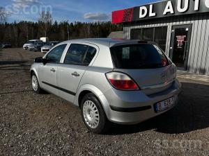 Pelēks Opel Astra 2005 Valmiera, ar dzinēja tilpumu 1.70 L un nobraukumu 0 tūkst. km par 4490 €, foto 3 vietnē AUTOMOTO.COM.LV