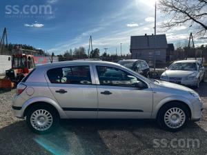 Pelēks Opel Astra 2005 Valmiera, ar dzinēja tilpumu 1.70 L un nobraukumu 0 tūkst. km par 4490 €, foto 7 vietnē AUTOMOTO.COM.LV