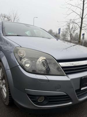 Pelēks Opel Astra 2005 Kauņa, ar dzinēja tilpumu 1.91 L un nobraukumu 245 tūkst. km par 850 €, foto 5 vietnē AUTOMOTO.COM.LV