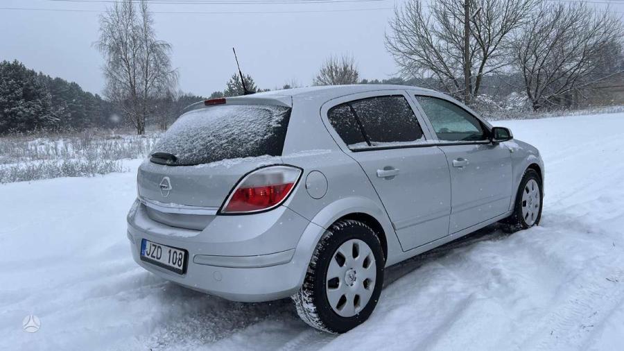 Pelēks Opel Astra 2005 Kauņa, ar dzinēja tilpumu 1.80 L un nobraukumu 248 tūkst. km par 2650 €, foto 6 vietnē AUTOMOTO.COM.LV