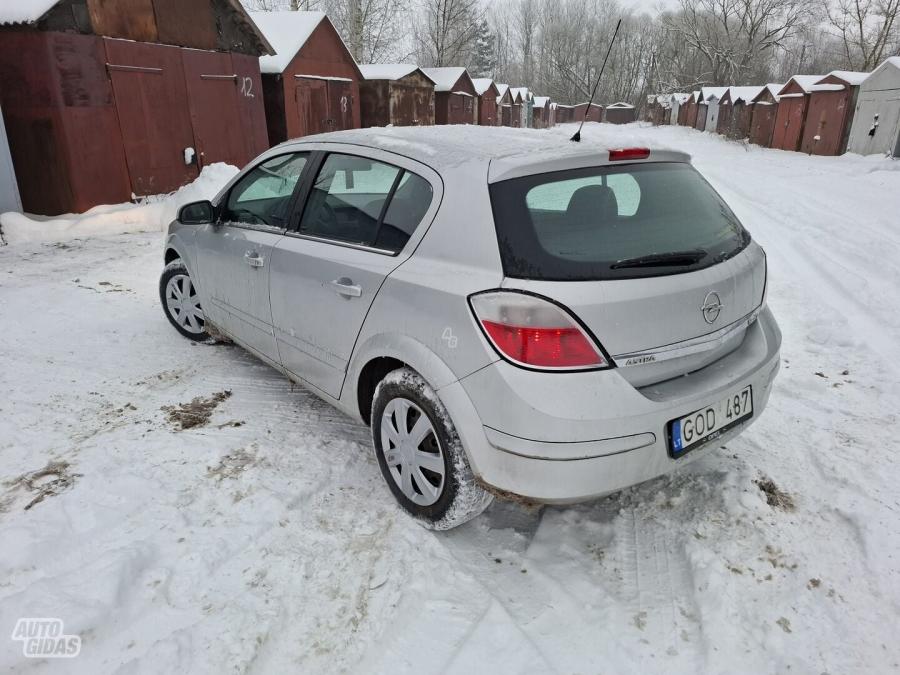 Pelēks Opel Astra 2005 Ukmergė, ar dzinēja tilpumu 1.20 L un nobraukumu 286 tūkst. km par 1199 €, foto 8 vietnē AUTOMOTO.COM.LV