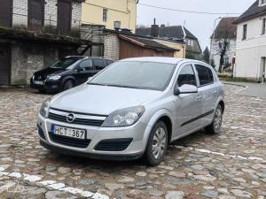 Pelēks Opel Astra 2005 Klaipėda, ar dzinēja tilpumu 1.70 L un nobraukumu 268 tūkst. km par 850 €, foto 4 vietnē AUTOMOTO.COM.LV