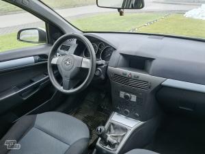 Pelēks Opel Astra 2005 Klaipėda, ar dzinēja tilpumu 1.70 L un nobraukumu 268 tūkst. km par 850 €, foto 5 vietnē AUTOMOTO.COM.LV