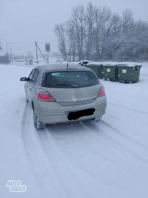 Grey Opel Astra 2005 in Vilnius, with an engine capacity of 1.70 L and mileage of 275 thousand km for 725 €, photo 4 on AUTOMOTO.COM.LV