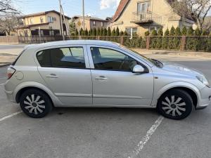Pelēks Opel Astra 2005 Kauņa, ar dzinēja tilpumu 1.70 L un nobraukumu 256 tūkst. km par 990 €, foto 6 vietnē AUTOMOTO.COM.LV