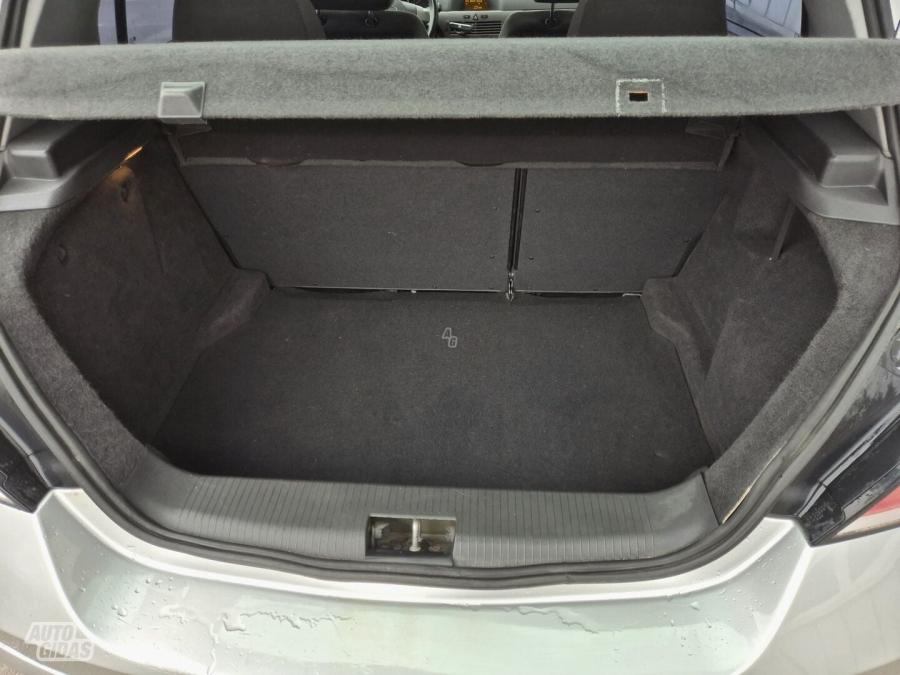 Grey Opel Astra 2005 in Kaunas, with an engine capacity of 1.80 L and mileage of 285 thousand km for 2000 €, photo 17 on AUTOMOTO.COM.LV